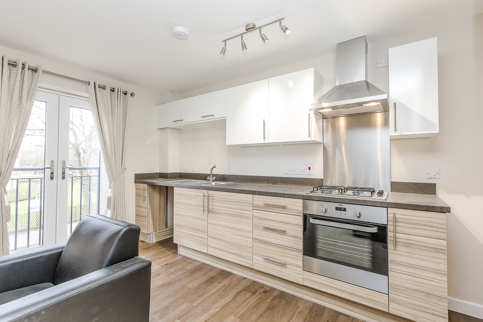 High Street Homes | CHARLES COURT